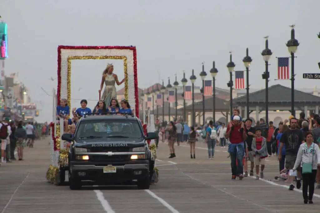 "Show Us Your Shoes" Returns: Miss New Jersey Pageant Comes Back to ...
